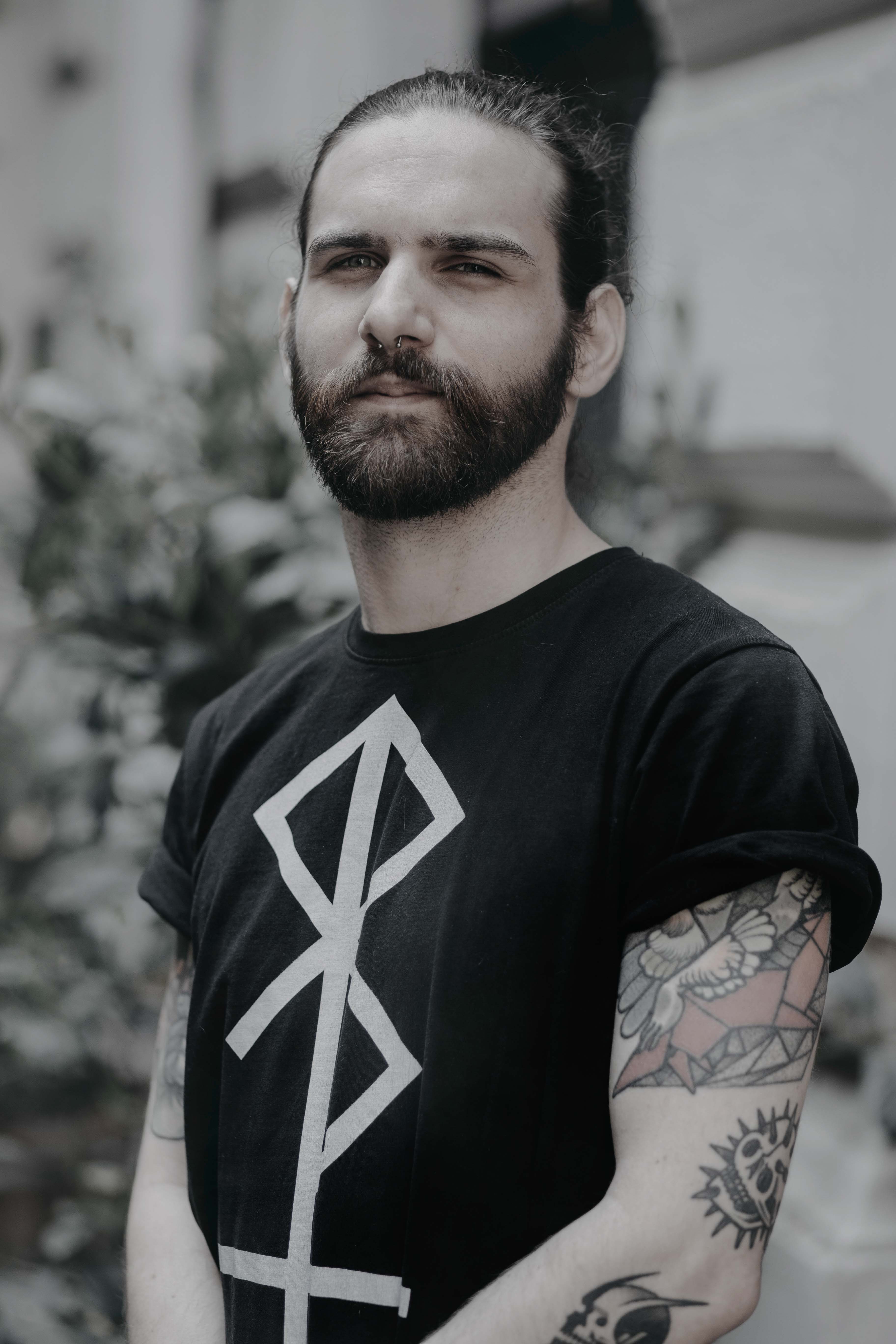 Róbert Borbás (Hungría) – “No hay que olvidar las raíces del tattoo ...